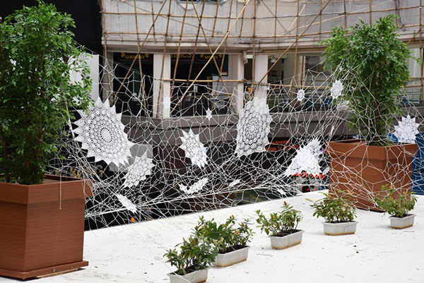 NeSpoon - Let There Be Lace | Mr X Stitch