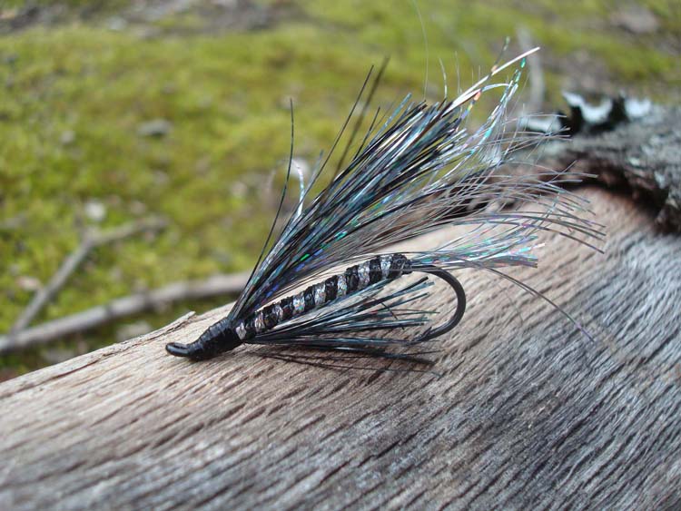 Using Thread To Make Fishing Flies | Mr X Stitch