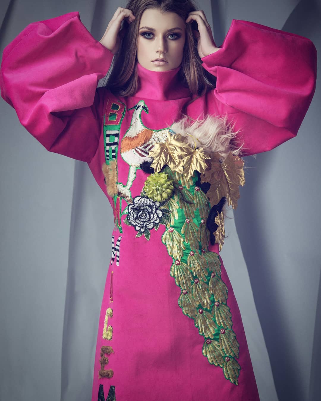 Ali Rauf: A Tapestry Of Tradition And Modernity In Embroidered Fashion ...