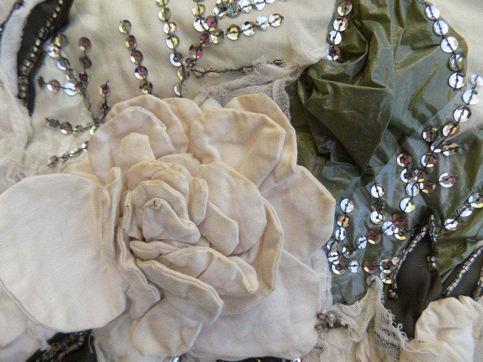 Abstract Flower Design In Textile Art | Mr X Stitch