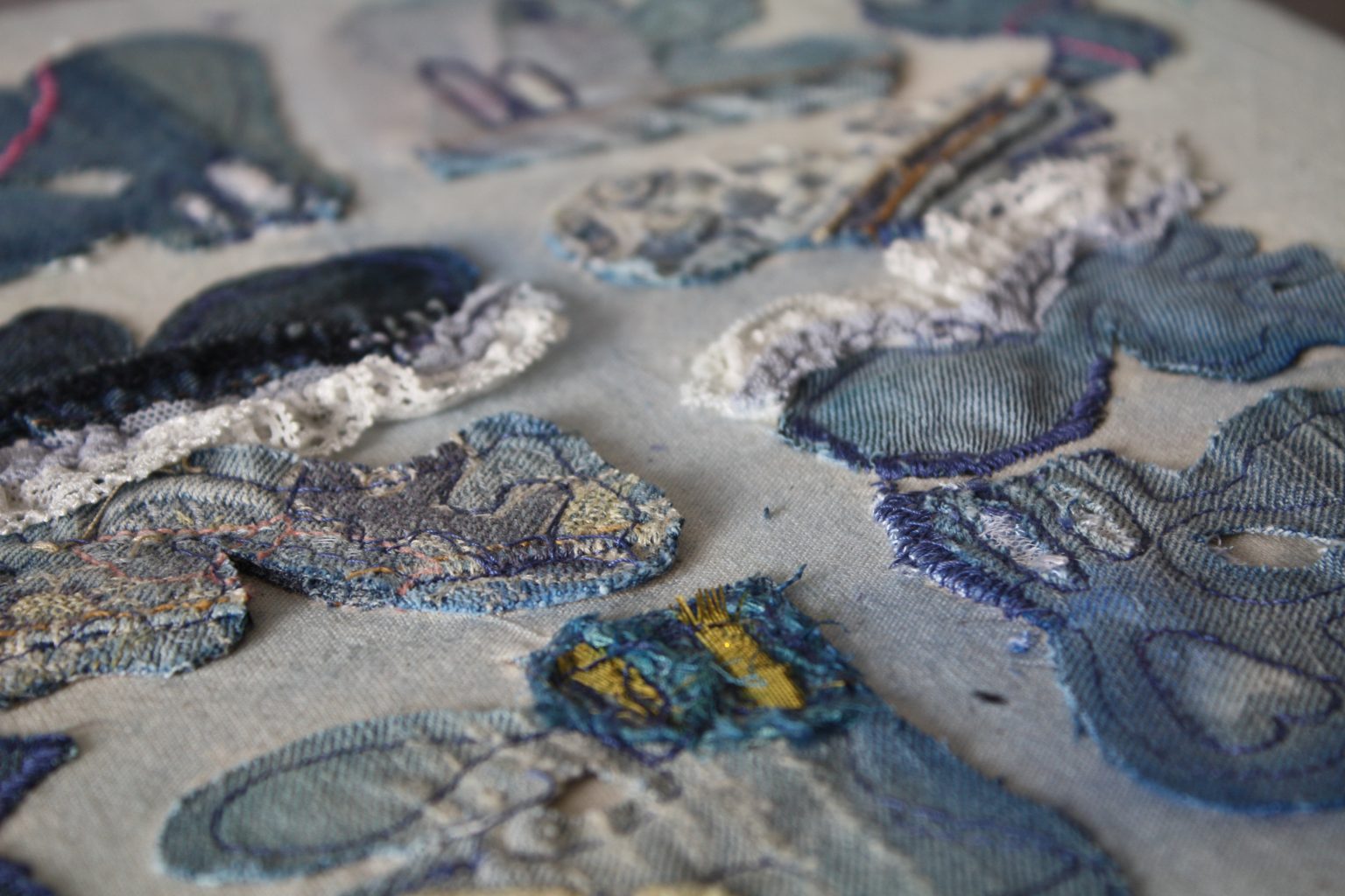 Appliqué Is Awesome - The Essential Guide | Textile Art | Mr X Stitch