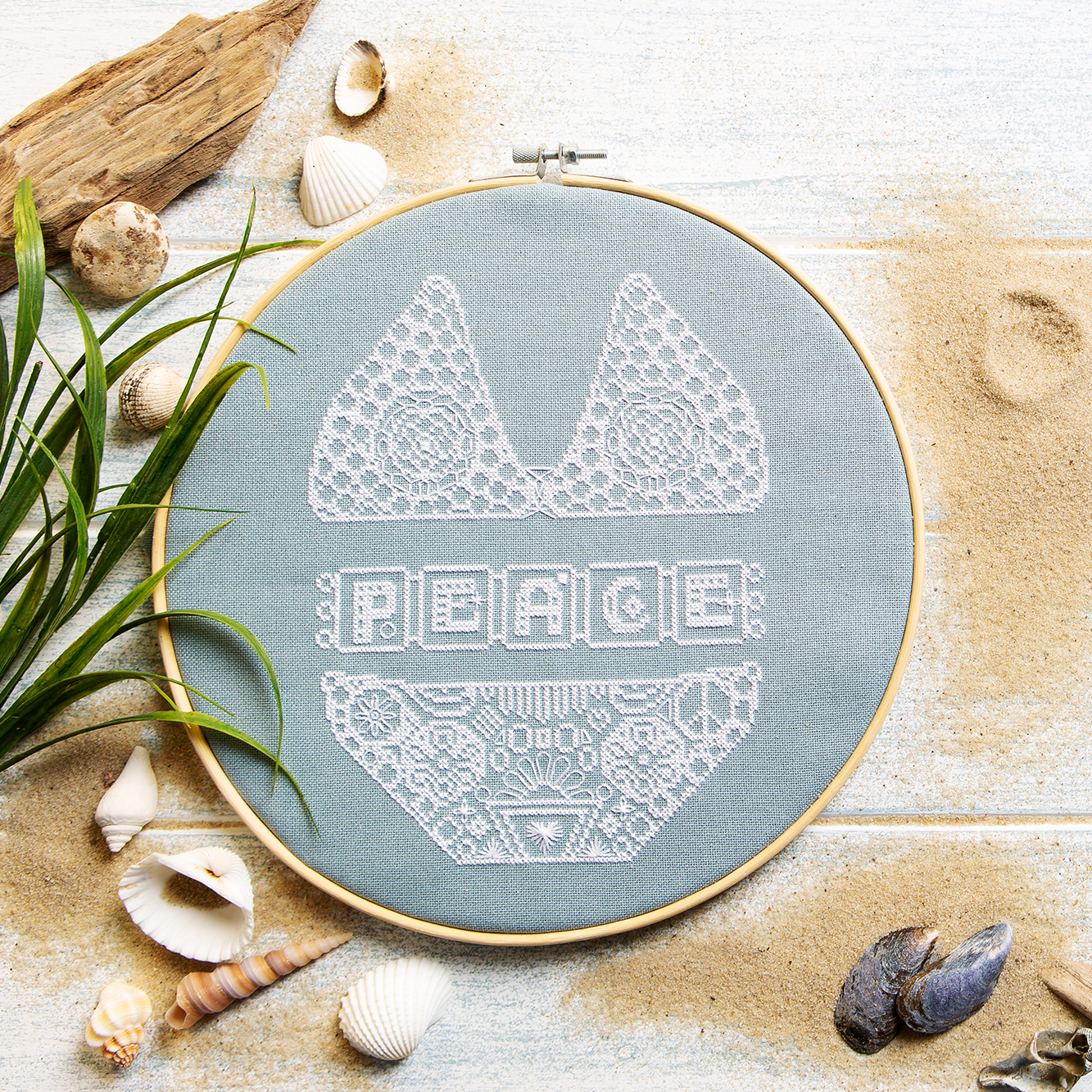 XStitch Magazine 15 - The 70s | Cross Stitch | Mr X Stitch