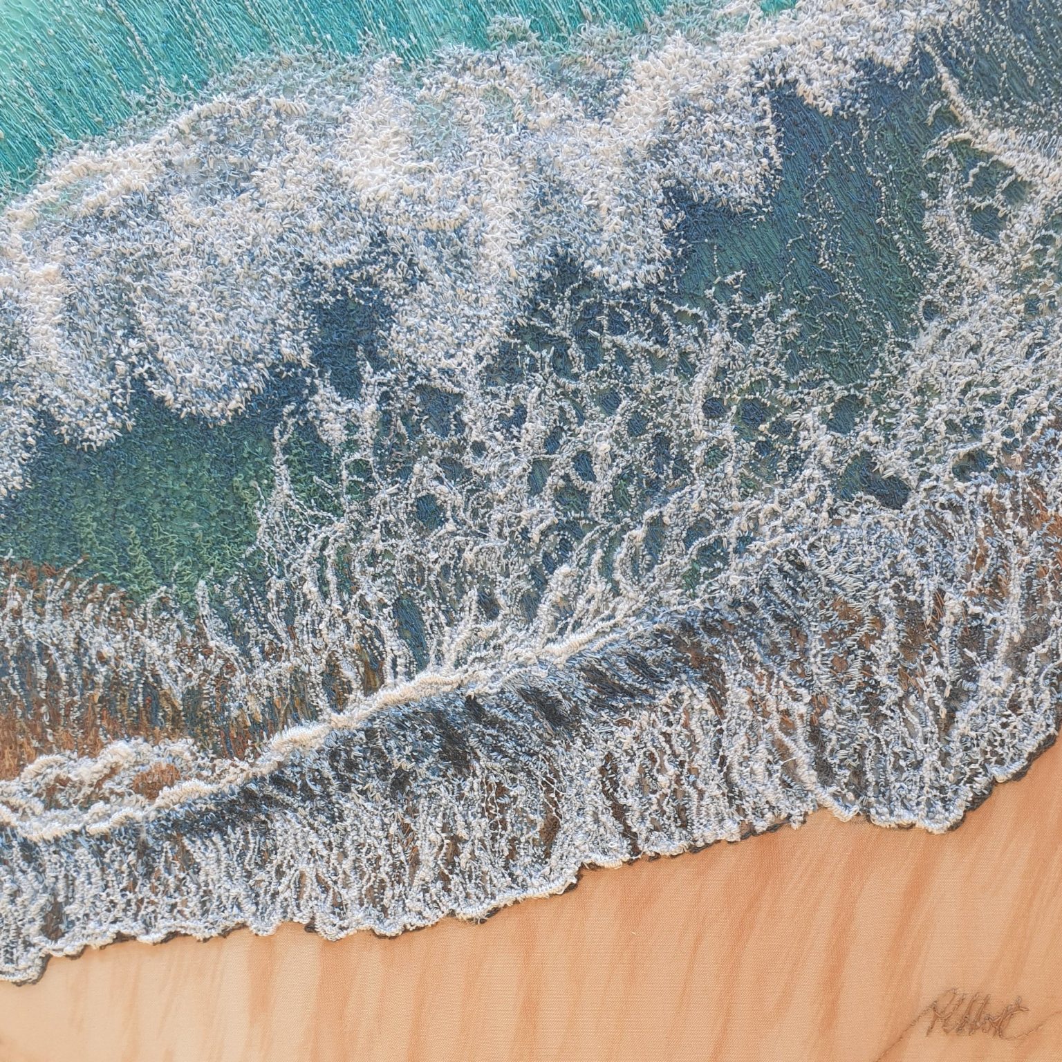 Alison Holt - Illuminating Nature | Mr X Stitch