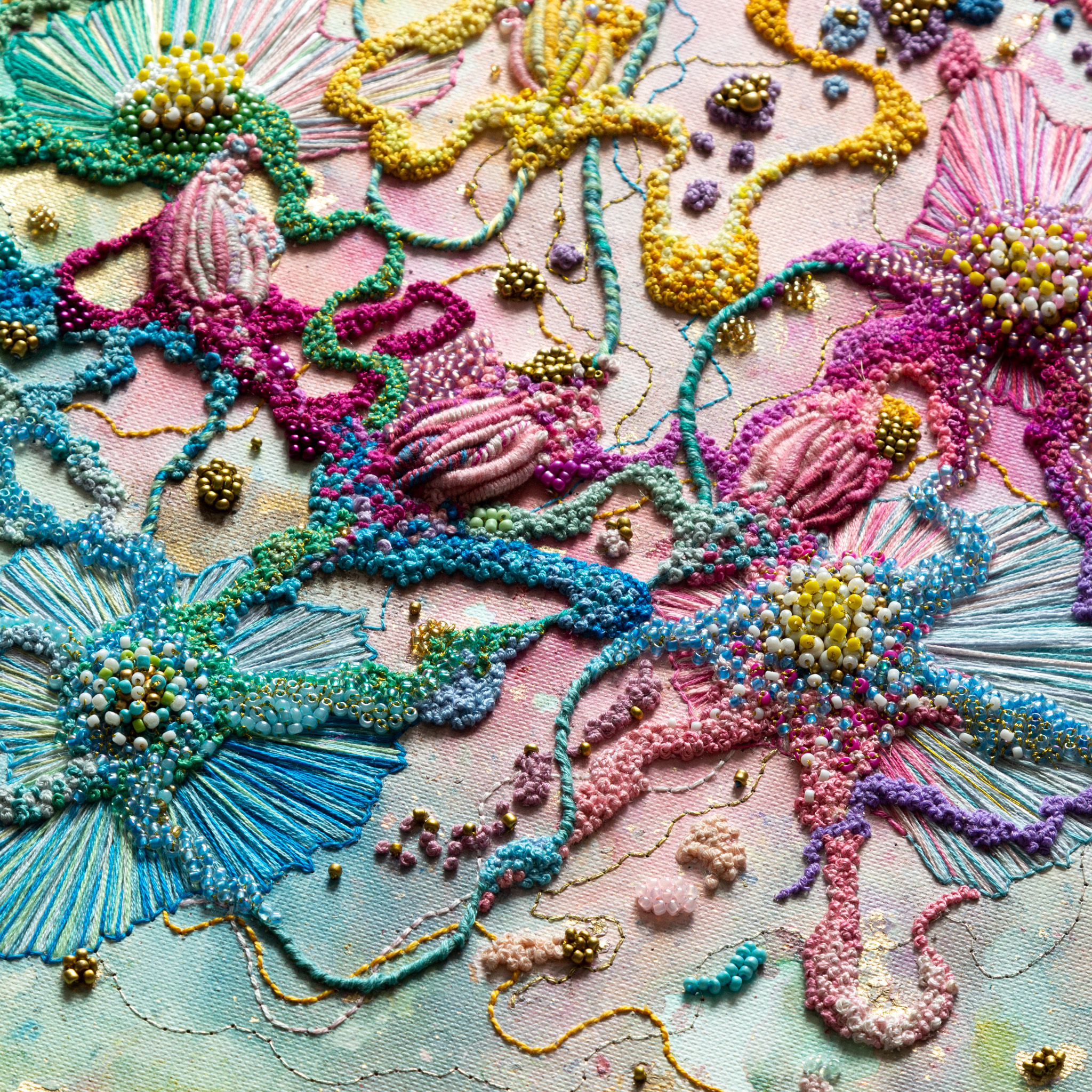 Manoela Grigorova | Modern Beadwork | Mr X Stitch